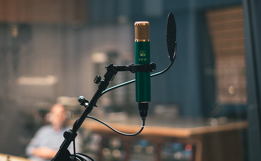 C12 VR | Reference multi-pattern tube condenser microphone